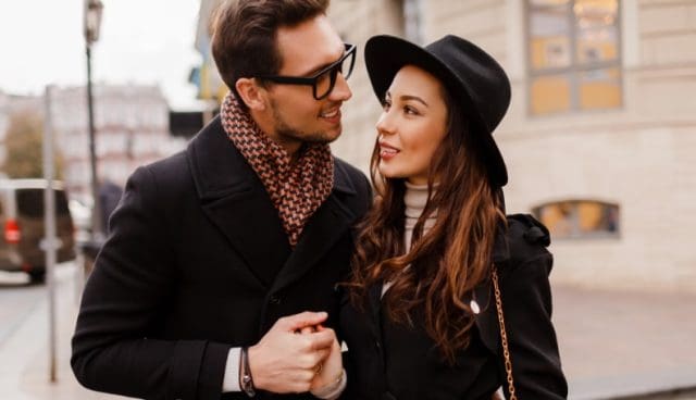 Compromise in a Relationship: 17 Ways to Give & Not Feel Like You Lost