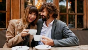 90 Funny Compliments You Can Use to Flatter & Make Them Laugh