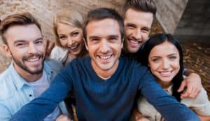 16 Types of Friendships, Benefits & How Many You Need to Be Happy in Life