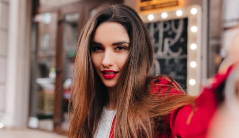 Alpha Female: Who She Is, 31 Big Alpha Traits & How to Be Her Or Date Her