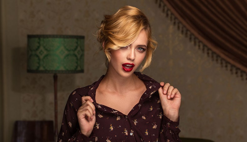 How To Never Lose Your Sex Appeal Master The Art Of Je Ne Sais Quoi