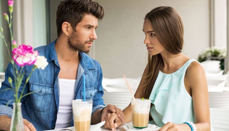 Emotionally Manipulative Boyfriend: 22 Signs and Reasons to Walk Away
