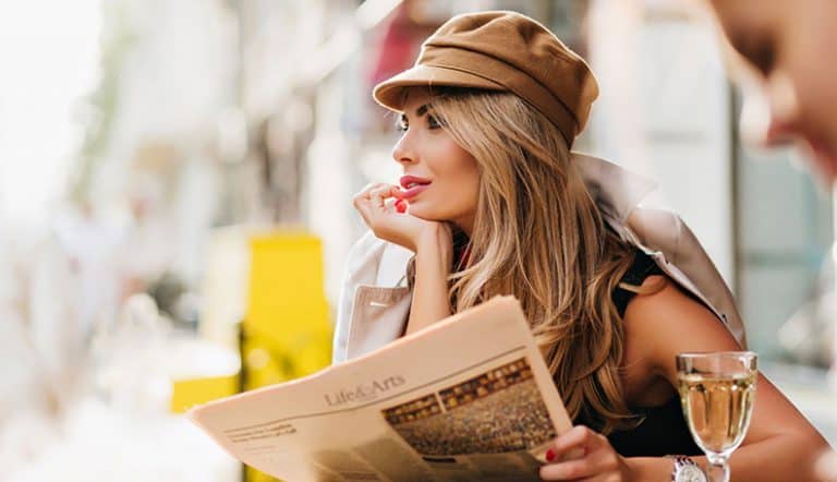 13 Subtle Eye Contact Flirting Tips to Catch Someone’s Eye from Afar