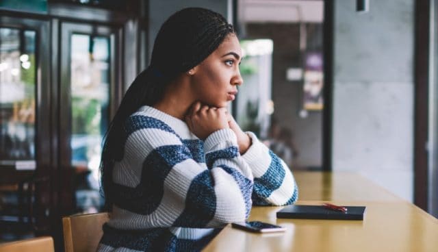 Is He Stringing You Along or Taking It Slow? 25 Signs to Read His Mind