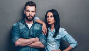 30 Healthy Ways to Be the Man in a Relationship & Achieve True Manliness