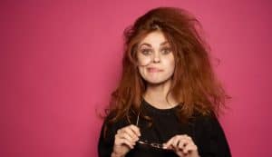 Crazy Girlfriend: What Makes One, 53 Psycho Signs & Ways to Deal with Her