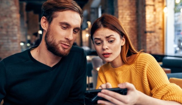 Boring Boyfriend: 52 Reasons, Signs & Secrets to Make Love Fun & Exciting